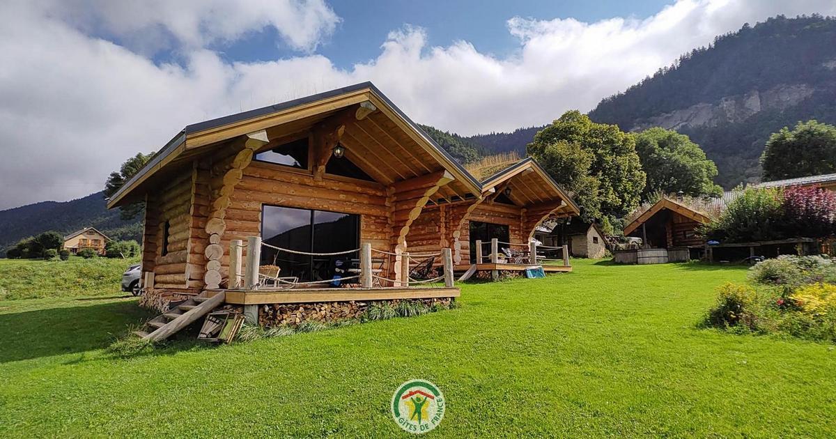 Gîte - ** Chalet Rond 2 - AUTRANS-MEAUDRE EN VERCORS, Auvergne-Rhône ...