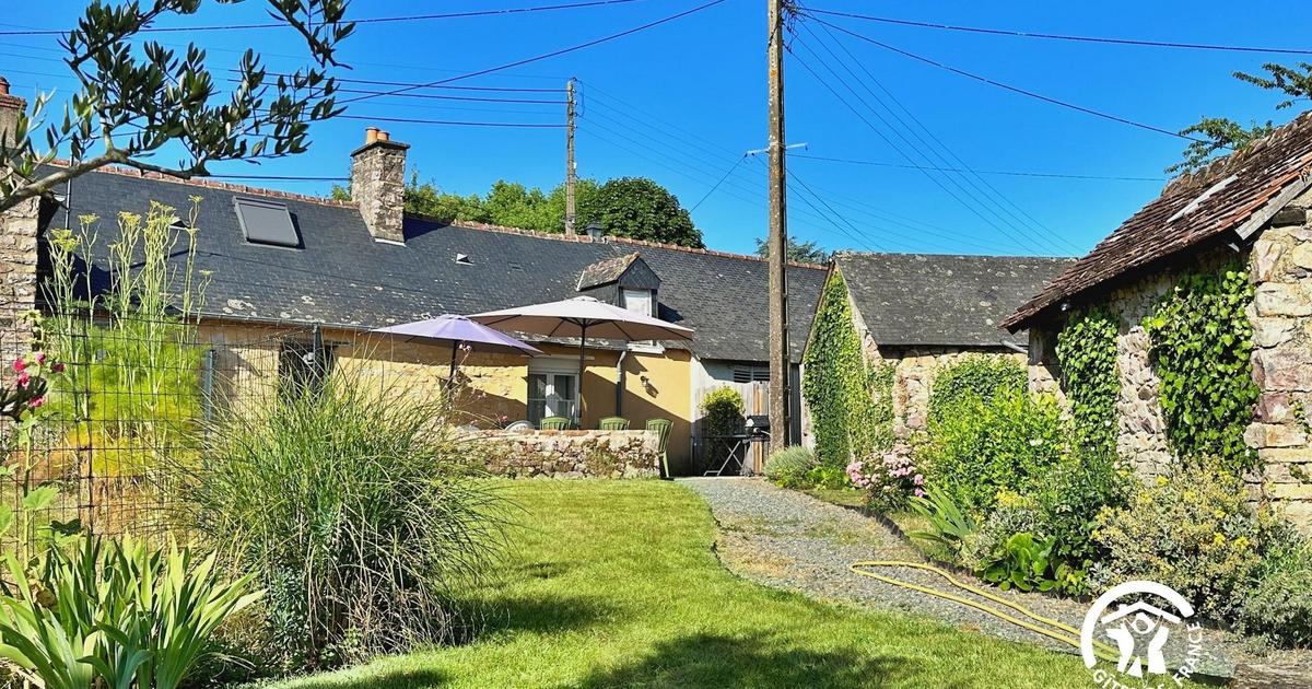 Gîte - Gîte du petit rocher - Sainte-Suzanne-et-Chammes, Pays de la ...