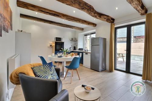 A La Mémoire De Merlin Gîte La Table Ronde - Paimpont